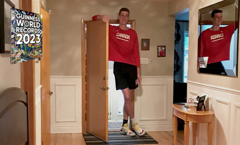 Meet Olivier Rioux: The Tallest College Basketball Player in History ...